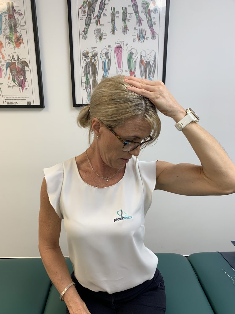 Essential stretches for singers and professional voice users | Physionorth